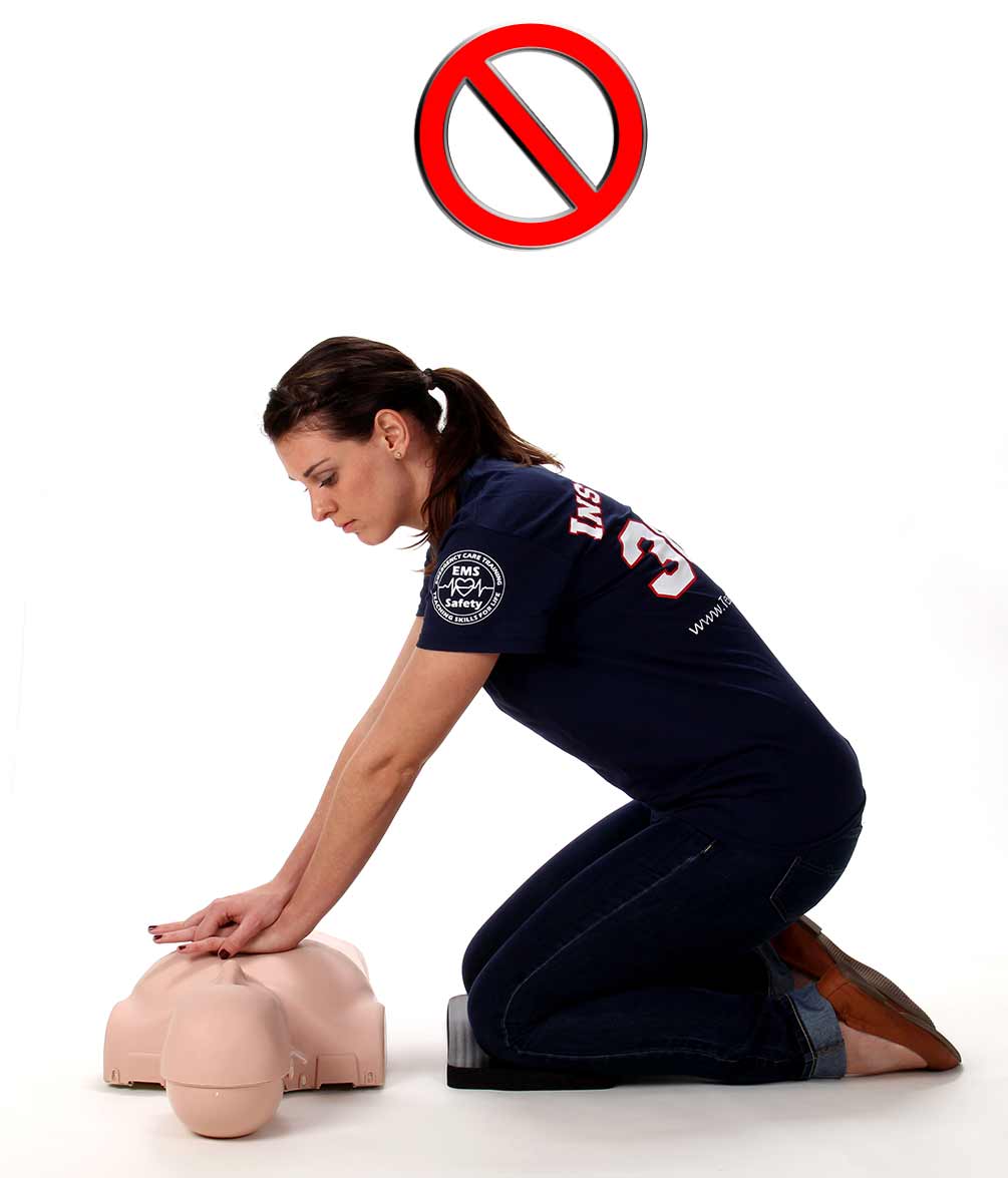 9 CPR培训错误-EMS安全服务公司。